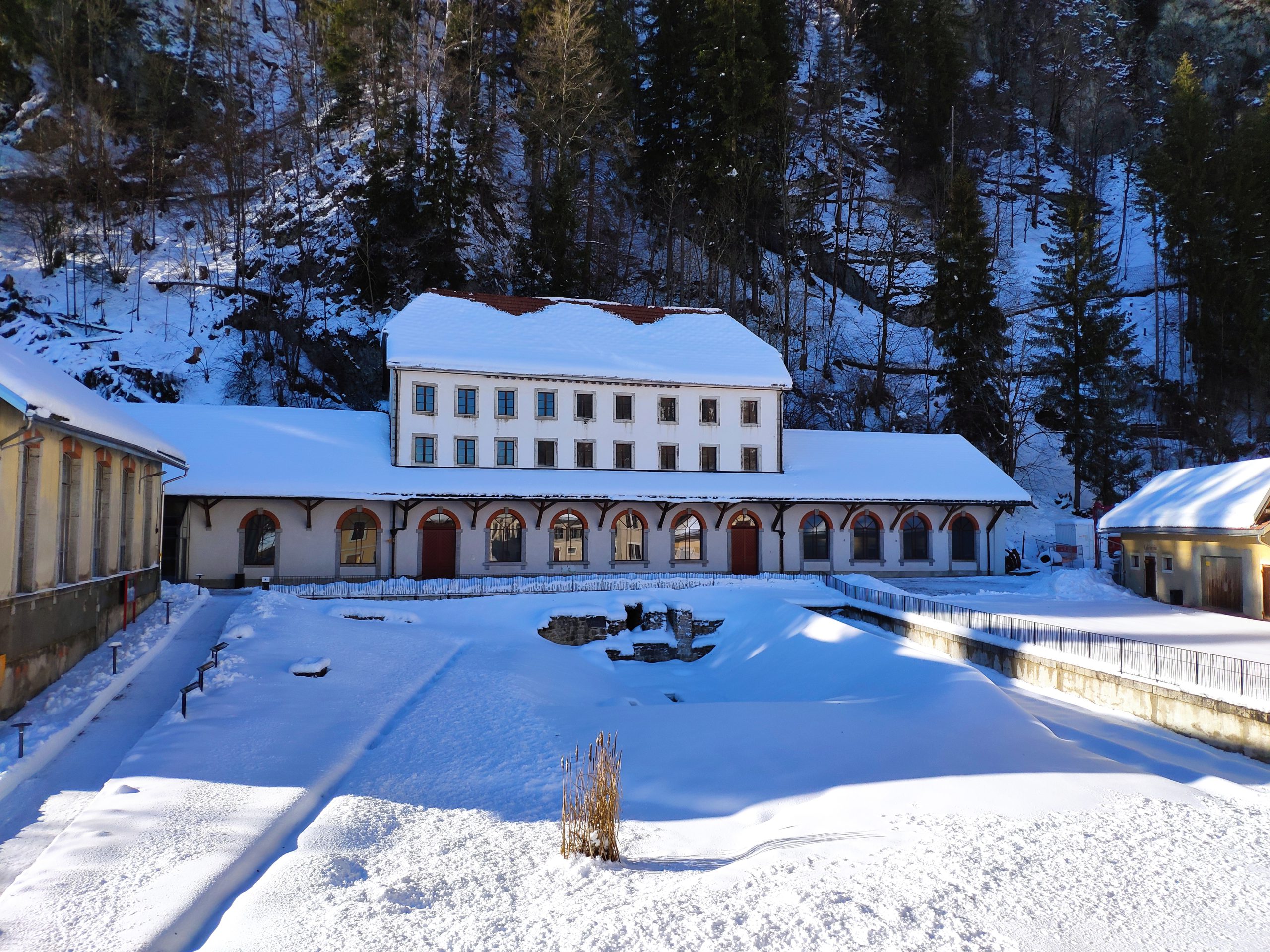 Accueil - Moulins souterrains du Col-des-Roches
